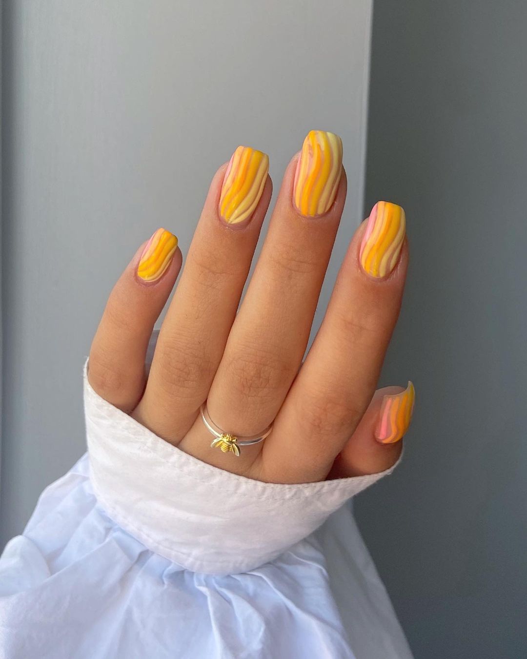 50+ Summer Swirl Nails to Add a Mesmerizing Twist to Your Manicure ...