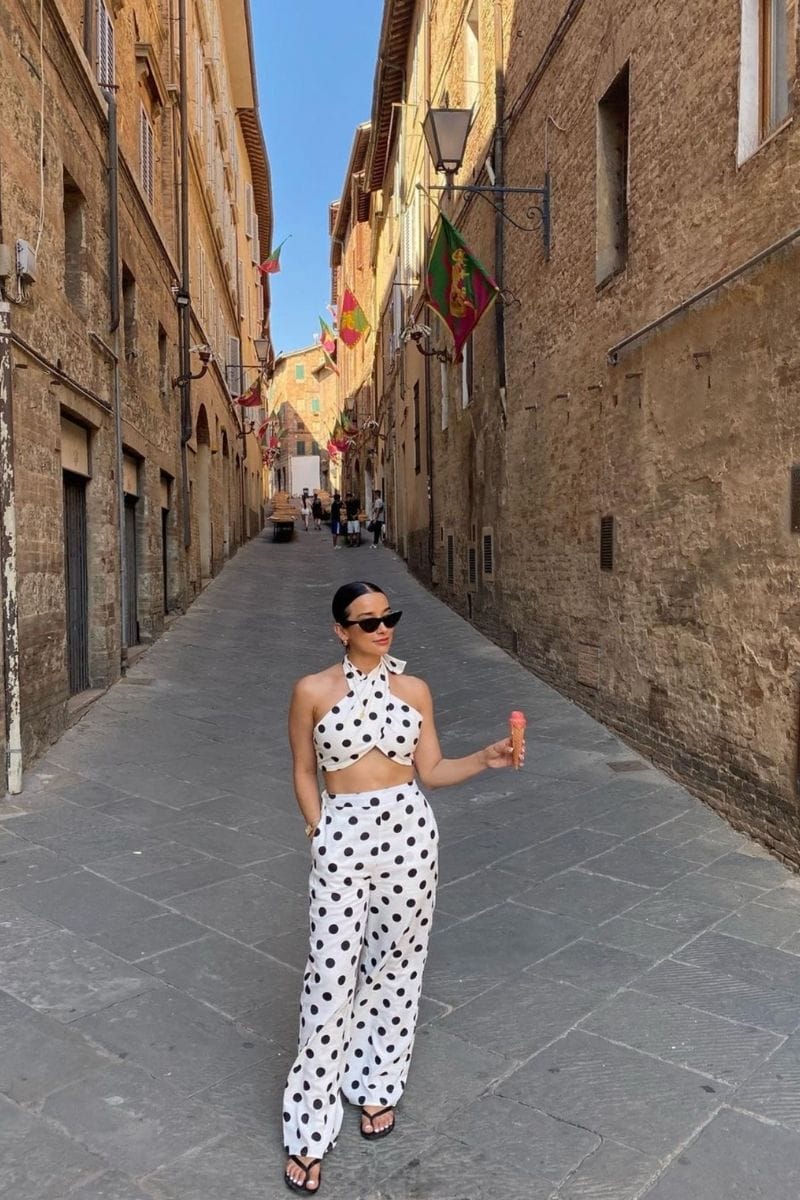 35+ Chic Italian Summer Outfits to Channel Effortless European Elegance ...