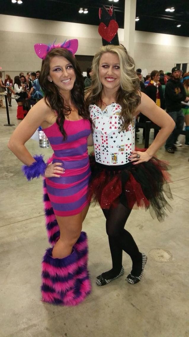 25+ Whimsical Alice in Wonderland Costume Ideas for a Magical ...