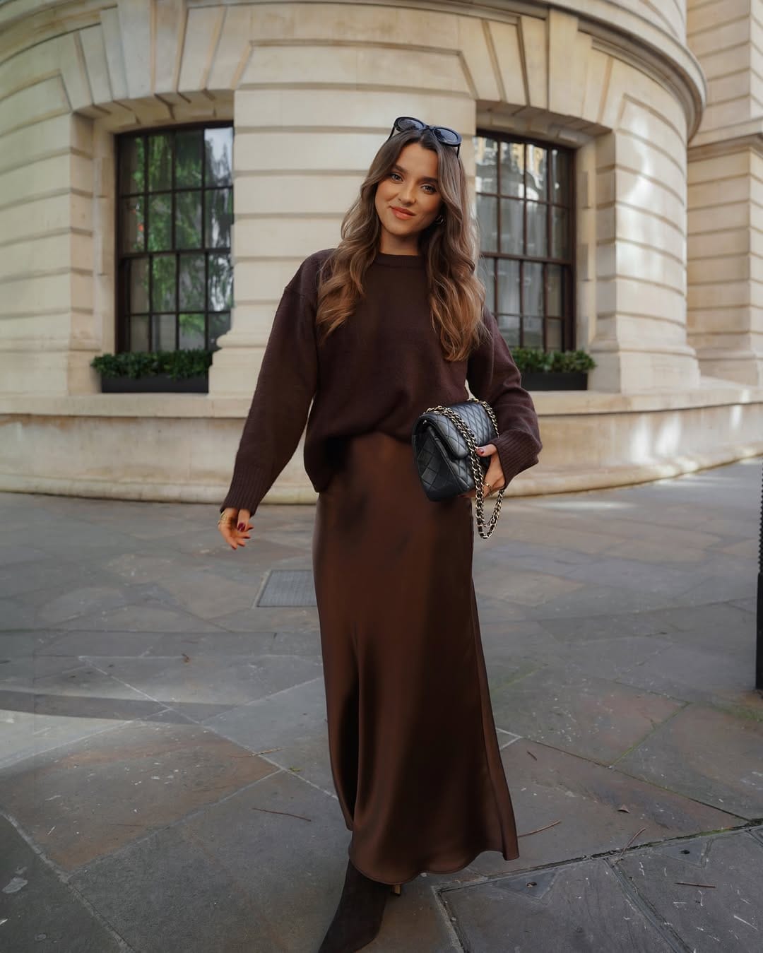 25+ Stylish Brown Outfits That Instantly Scream Rich Girl Energy ...